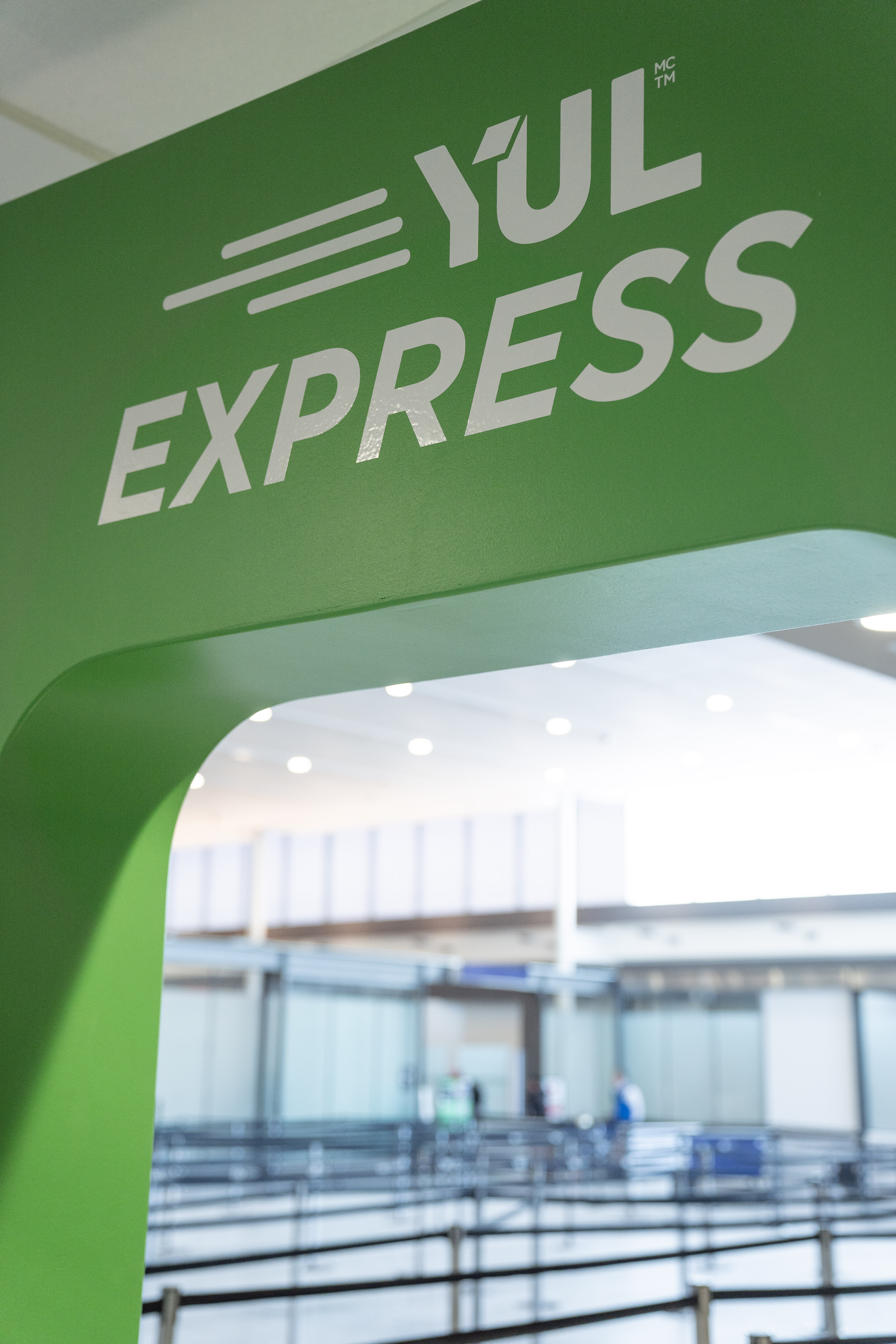 Combien de temps à l’avance puis-je réserver une place sur YULExpress ...